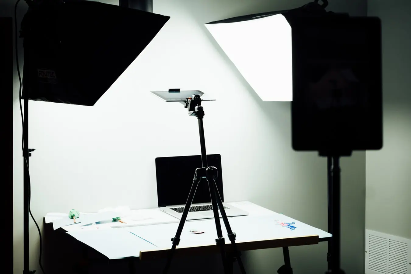 You Can Make These 5 DIY Light Modifiers At Home You Can Make These 5 DIY Light Modifiers At Home
